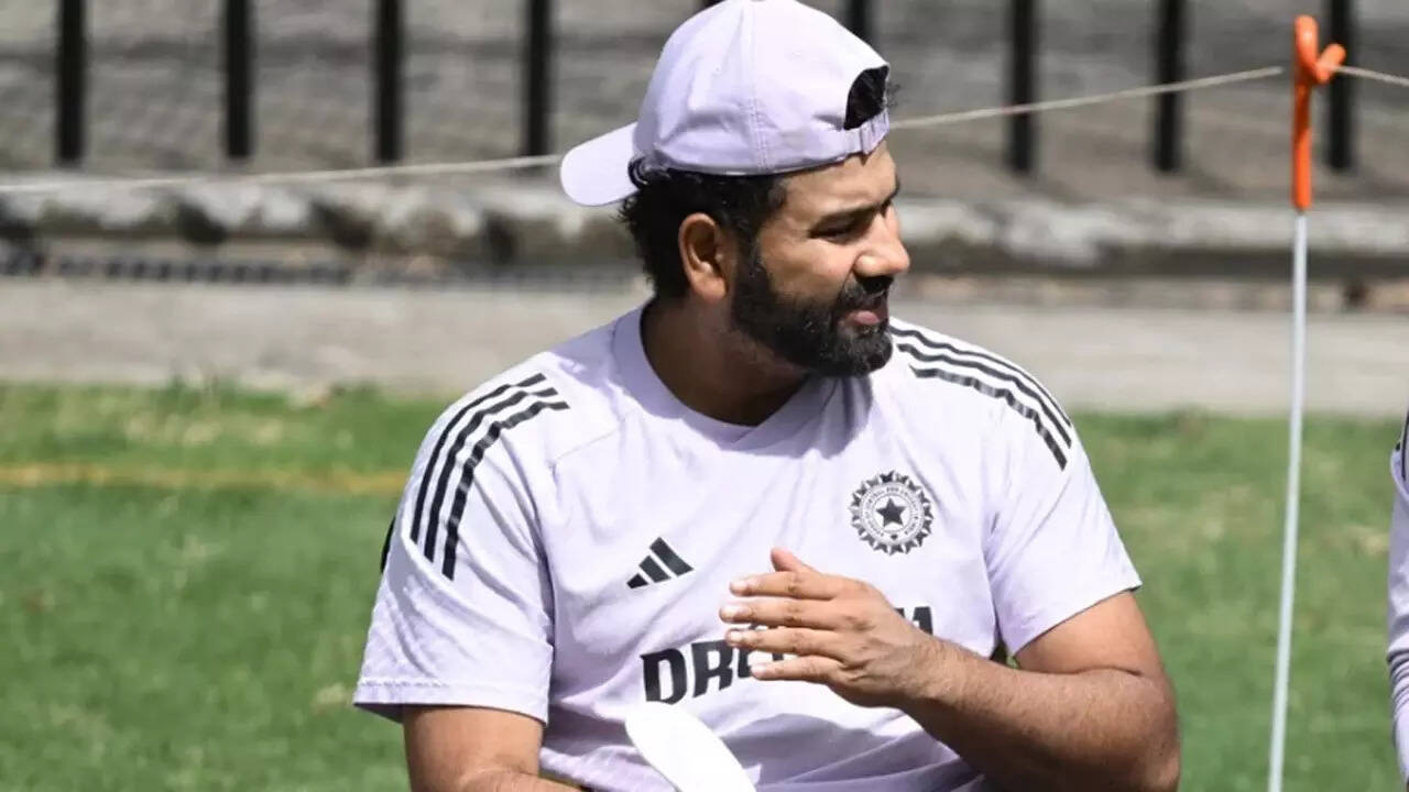 Rohit Sharma Stand Unveiled at Wankhede Stadium: Emotional Ceremony and ...